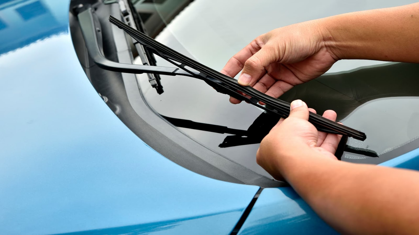 How to Easily Replace Your Windshield Wipers Without Visiting the ...