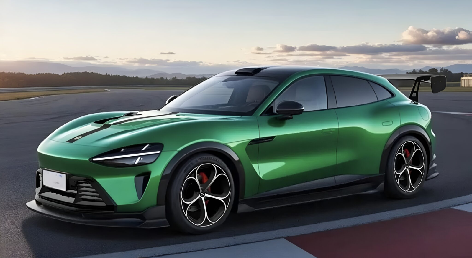 Xiaomi YU7 GT: High-Performance Electric SUV With Over 1,000 HP ...