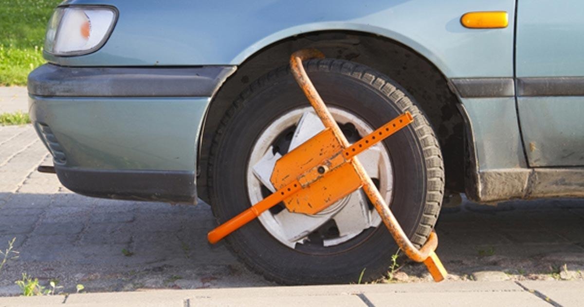 What to Do When Your Car Gets Wheel-Clamped — Complete Guide | Articles ...